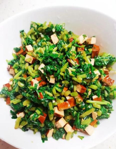 凉拌马兰头怎么做_马兰头焯水几分钟才脆绿-第2张图片-山城妙识 凉拌马兰头怎么做_马兰头焯水几分钟才脆绿-第2张图片-山城妙识