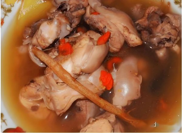 清炖兔子肉怎么做好吃_清炖兔子肉放什么调料-第1张图片-山城妙识