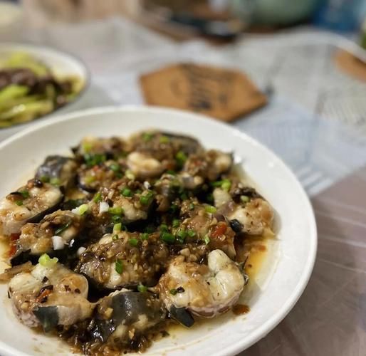 清蒸白鳝鱼怎么蒸才不腥_清蒸白鳝鱼做法大全-第3张图片-山城妙识