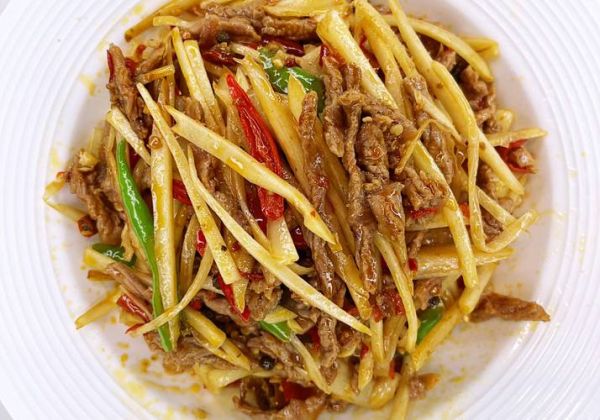 姜丝炒肉怎么做_姜丝炒肉用什么肉最好-第1张图片-山城妙识 姜丝炒肉怎么做_姜丝炒肉用什么肉最好-第1张图片-山城妙识