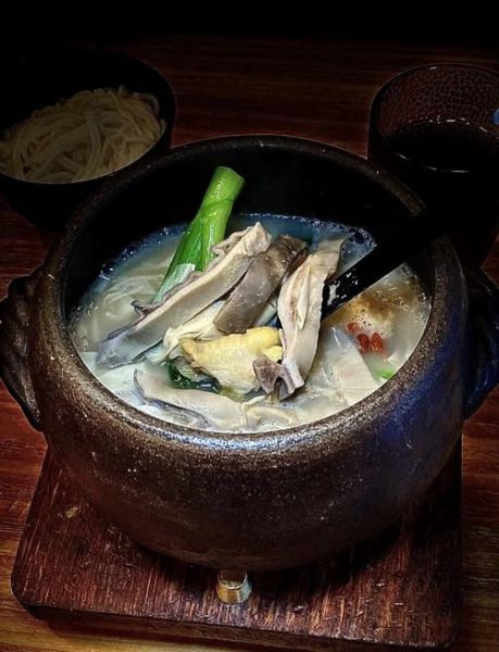 胡椒猪肚鸡白汤怎么做_胡椒猪肚鸡白汤变白技巧-第1张图片-山城妙识