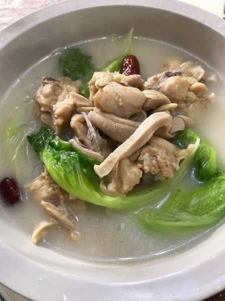 胡椒猪肚鸡白汤怎么做_胡椒猪肚鸡白汤变白技巧-第2张图片-山城妙识