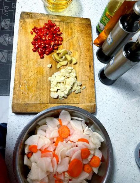 胡萝卜咸菜怎么腌制_胡萝卜咸菜腌制方法-第2张图片-山城妙识 胡萝卜咸菜怎么腌制_胡萝卜咸菜腌制方法-第2张图片-山城妙识