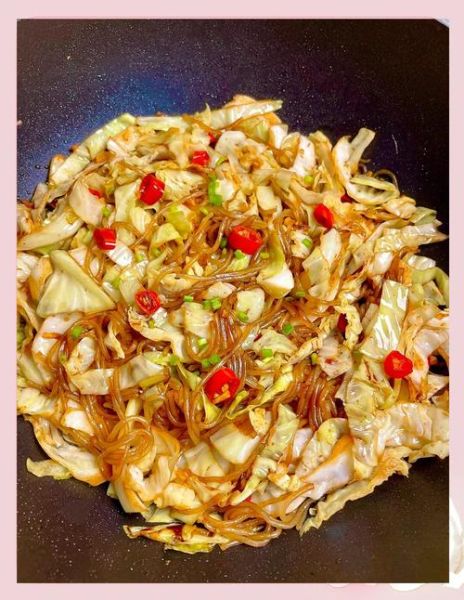 包菜炒粉条怎么做_包菜炒粉条用不用焯水-第1张图片-山城妙识 包菜炒粉条怎么做_包菜炒粉条用不用焯水-第1张图片-山城妙识