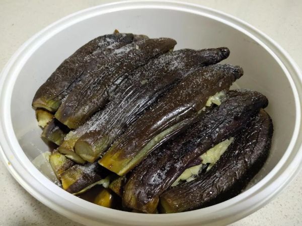 蒜茄子腌制多久可以吃_蒜茄子几天能开吃-第1张图片-山城妙识 蒜茄子腌制多久可以吃_蒜茄子几天能开吃-第1张图片-山城妙识