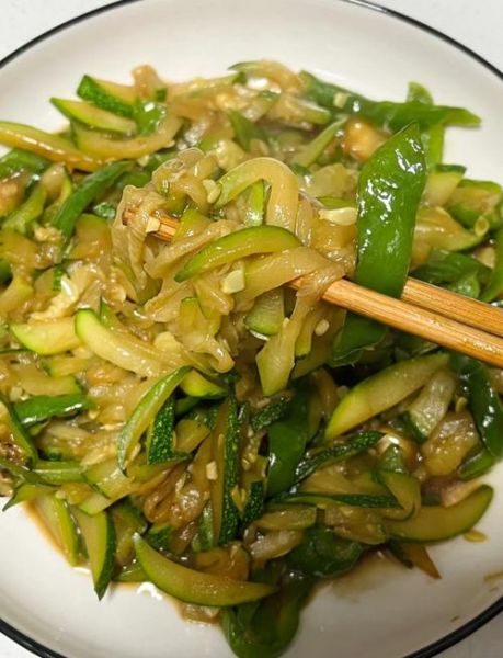 嫩南瓜怎么炒好吃_嫩南瓜的家常做法大全-第3张图片-山城妙识