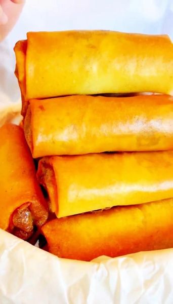 春卷怎么包不会散_春卷包法大全图解法-第2张图片-山城妙识