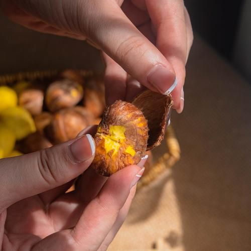 带壳生板栗怎么煮_煮多久才开口-第1张图片-山城妙识