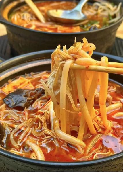 米线怎么做好吃_正宗云南过桥米线配方-第2张图片-山城妙识