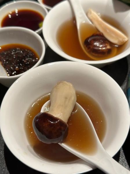 火锅店菌汤怎么熬_菌汤底料配方-第3张图片-山城妙识