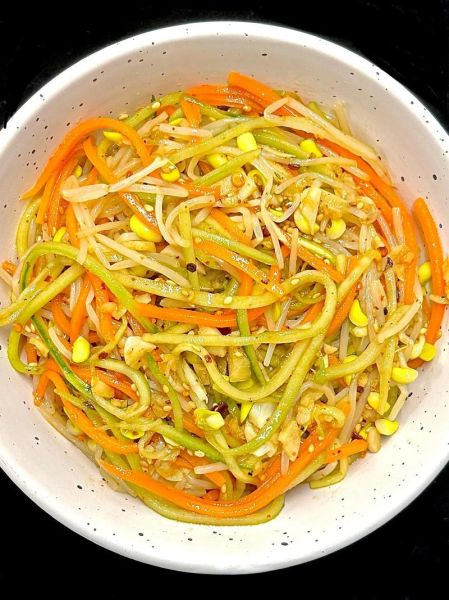 黄豆芽怎么拌好吃_黄豆芽凉拌做法大全-第2张图片-山城妙识