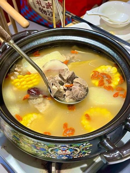 适合冬季喝的汤有哪些_冬季喝什么汤最暖身-第1张图片-山城妙识