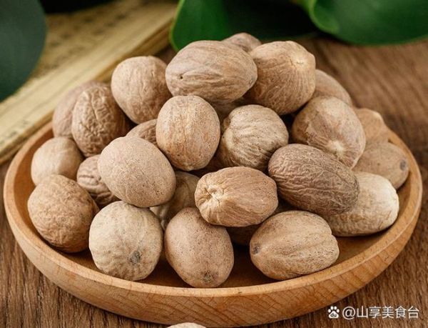肉蔻的功效与作用是什么_肉蔻怎么吃才有效-第3张图片-山城妙识