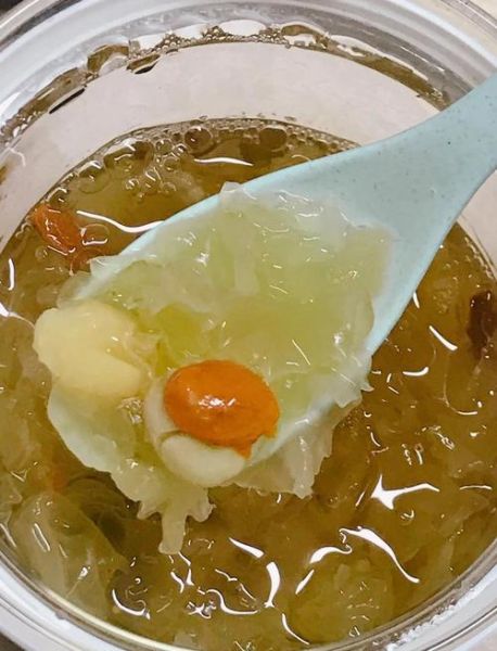 银耳羹有什么功效_银耳羹怎么做才出胶-第2张图片-山城妙识 银耳羹有什么功效_银耳羹怎么做才出胶-第2张图片-山城妙识