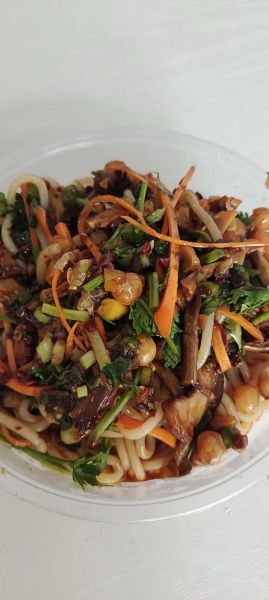 面皮和凉皮一样吗_区别与做法-第1张图片-山城妙识