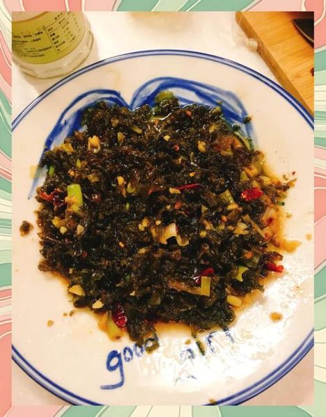 凉拌地皮菜怎么做_地皮菜凉拌前要焯水吗-第3张图片-山城妙识 凉拌地皮菜怎么做_地皮菜凉拌前要焯水吗-第3张图片-山城妙识