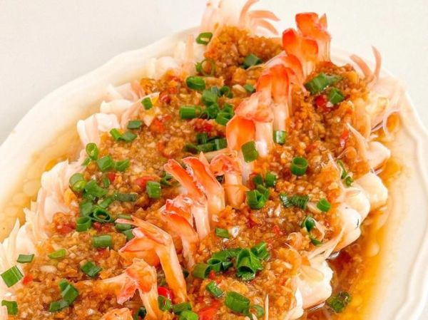 蒜蓉粉丝虾怎么摆盘好看_蒜蓉粉丝虾摆盘技巧-第1张图片-山城妙识 蒜蓉粉丝虾怎么摆盘好看_蒜蓉粉丝虾摆盘技巧-第1张图片-山城妙识