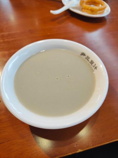 豆汁是什么颜色_正宗老北京豆汁颜色-第1张图片-山城妙识 豆汁是什么颜色_正宗老北京豆汁颜色-第1张图片-山城妙识