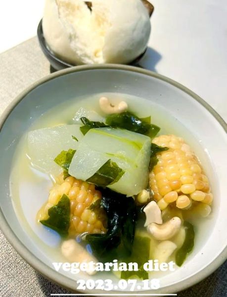 冬瓜素汤怎么做简单又好吃_冬瓜素汤的功效与禁忌-第3张图片-山城妙识 冬瓜素汤怎么做简单又好吃_冬瓜素汤的功效与禁忌-第3张图片-山城妙识