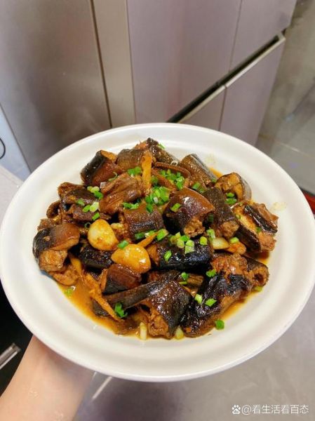 红烧黄鳝怎么做_黄鳝怎么去除土腥味-第1张图片-山城妙识 红烧黄鳝怎么做_黄鳝怎么去除土腥味-第1张图片-山城妙识