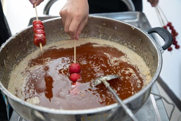 冰糖葫芦熬糖加小苏打_比例是多少-第1张图片-山城妙识