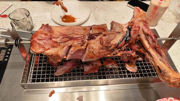 烤羊腿的做法烤箱家常_烤箱烤羊腿需要多长时间-第2张图片-山城妙识