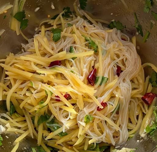 炝土豆丝儿怎么做好吃_炝土豆丝儿要不要焯水-第1张图片-山城妙识 炝土豆丝儿怎么做好吃_炝土豆丝儿要不要焯水-第1张图片-山城妙识