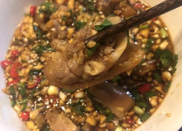 广东酸甜猪脚怎么做_酸甜猪脚正宗做法-第2张图片-山城妙识