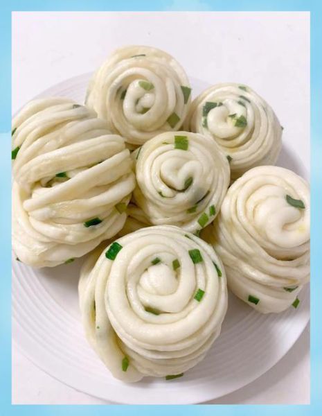 千层盘丝大花卷怎么做_盘丝大花卷详细步骤-第3张图片-山城妙识 千层盘丝大花卷怎么做_盘丝大花卷详细步骤-第3张图片-山城妙识
