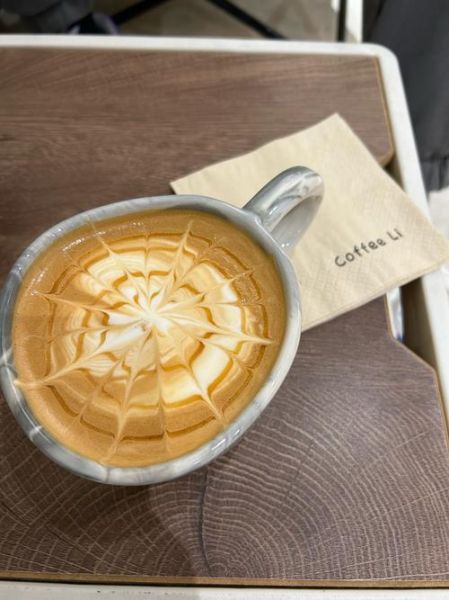 焦糖玛奇朵怎么做_焦糖玛奇朵配方比例-第1张图片-山城妙识 焦糖玛奇朵怎么做_焦糖玛奇朵配方比例-第1张图片-山城妙识