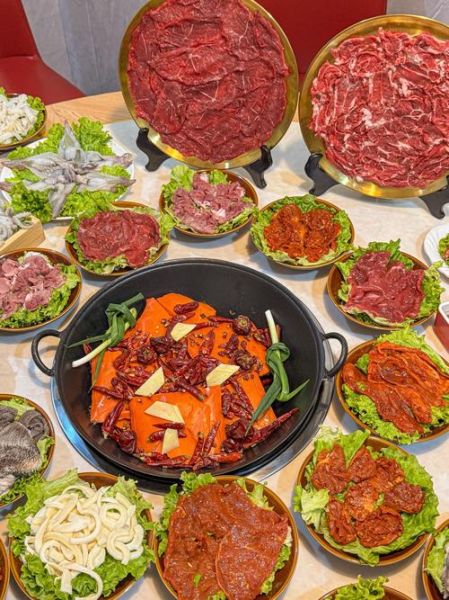 牛肉火锅配菜有哪些_牛肉火锅配菜怎么搭配-第3张图片-山城妙识