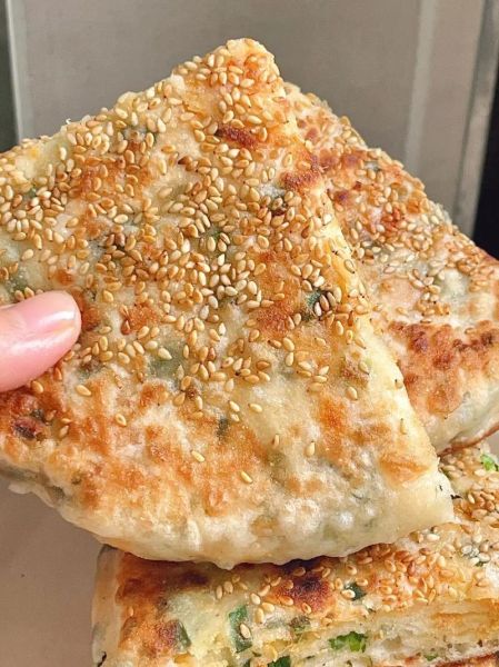 发面葱花饼怎么做又软又香_发面葱花饼的秘诀-第1张图片-山城妙识 发面葱花饼怎么做又软又香_发面葱花饼的秘诀-第1张图片-山城妙识