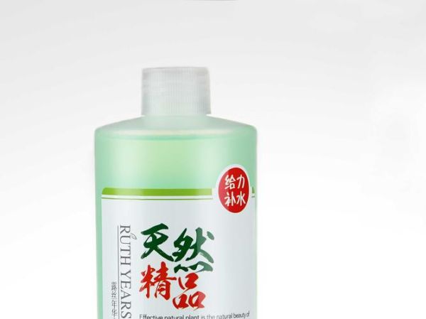 丝瓜水能天天敷脸吗_丝瓜水的功效与作用及禁忌-第3张图片-山城妙识 丝瓜水能天天敷脸吗_丝瓜水的功效与作用及禁忌-第3张图片-山城妙识