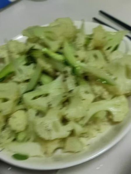 绿色花椰菜怎么炒好吃_绿色花椰菜炒几分钟才脆-第1张图片-山城妙识
