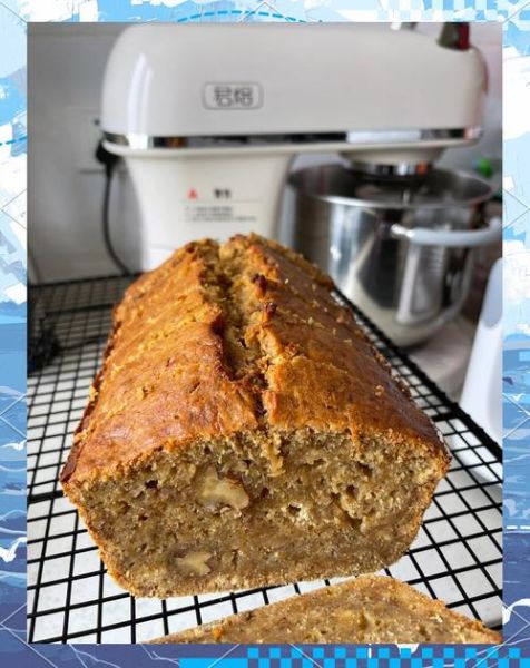 自制香蕉蛋糕怎么做_香蕉蛋糕不塌陷技巧-第2张图片-山城妙识