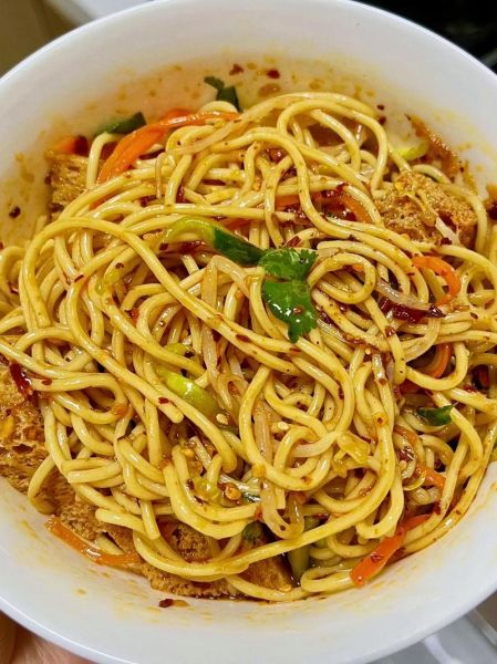 凉面图片高清大图哪里找_正宗凉面高清大图怎么拍-第1张图片-山城妙识