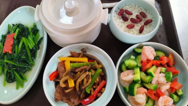 产妇适合吃什么炒菜_月子期必吃的八种蔬菜-第1张图片-山城妙识