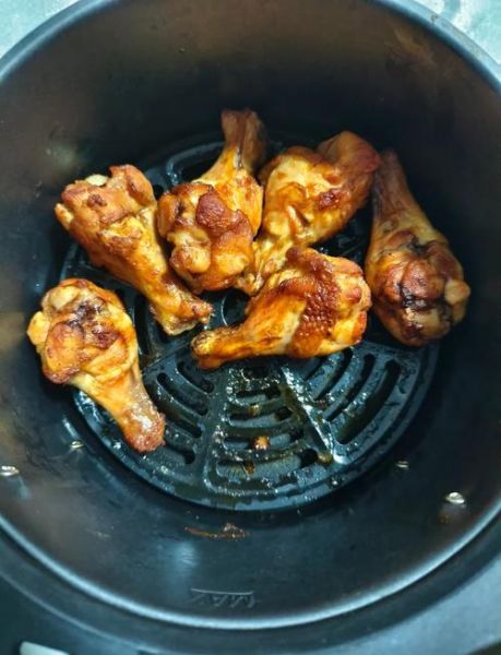 烤箱烤鸡翅根温度和时间_烤多久才外酥里嫩-第2张图片-山城妙识