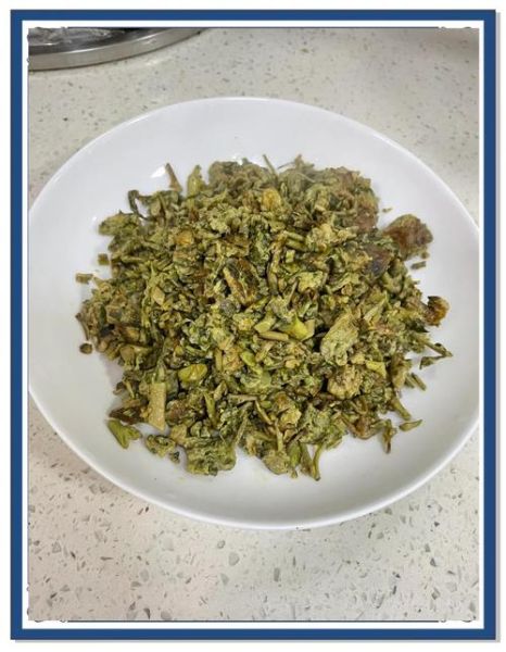 香椿炒鸡蛋怎么做最好吃_香椿炒鸡蛋的做法窍门-第1张图片-山城妙识