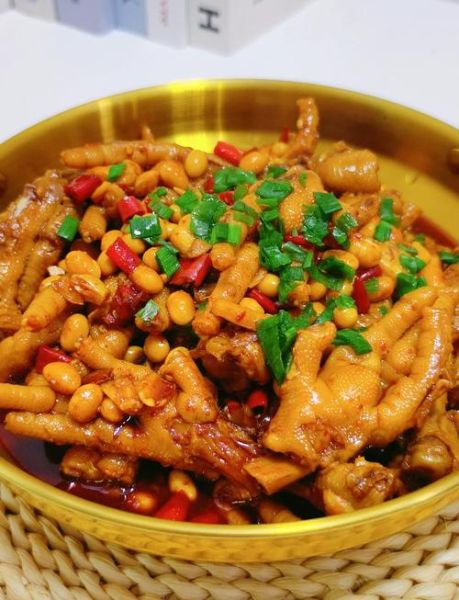 香辣鸡爪最正宗的做法_香辣鸡爪怎么做才入味-第2张图片-山城妙识