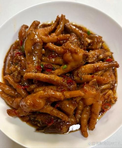 香辣鸡爪最正宗的做法_香辣鸡爪怎么做才入味-第3张图片-山城妙识