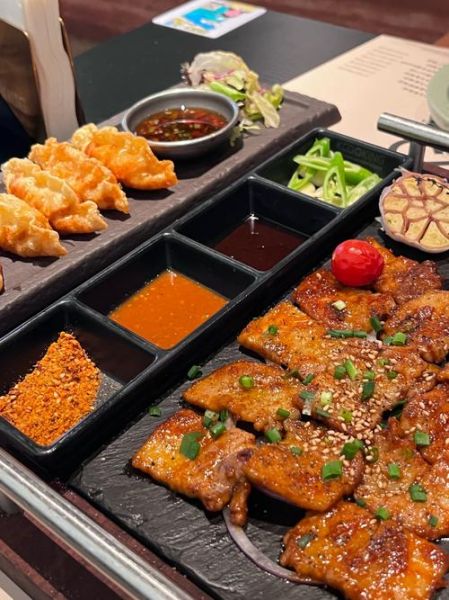 韩餐有哪些特色菜_正宗韩餐怎么吃-第2张图片-山城妙识 韩餐有哪些特色菜_正宗韩餐怎么吃-第2张图片-山城妙识