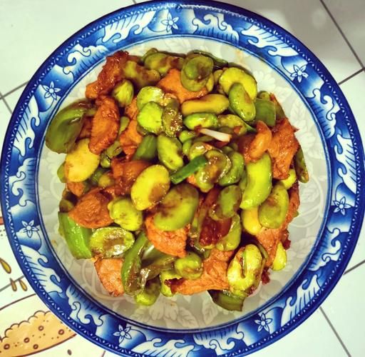 炒蚕豆怎么炒好吃_蚕豆怎么炒才入味-第1张图片-山城妙识