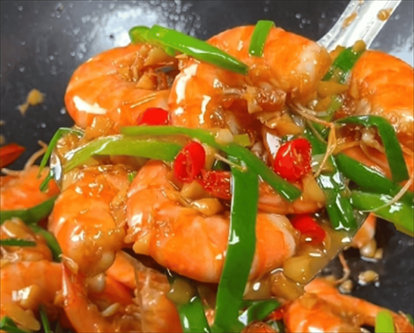 油爆大虾怎么做好吃_油爆大虾的家常做法-第2张图片-山城妙识