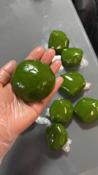 糯米青团子怎么做_青团子做法步骤详解-第1张图片-山城妙识