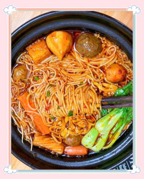 麻辣砂锅米线怎么做_正宗做法步骤详解-第1张图片-山城妙识