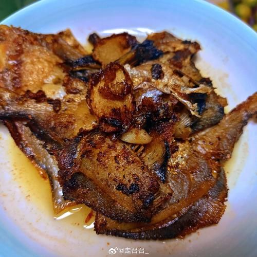 大鳞平鱼怎么做好吃_大鳞平鱼的家常做法-第3张图片-山城妙识