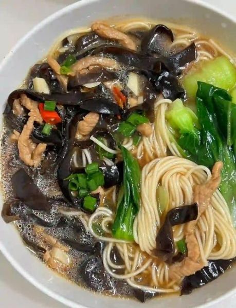 肉丝面怎么做好吃_家常肉丝面做法-第2张图片-山城妙识