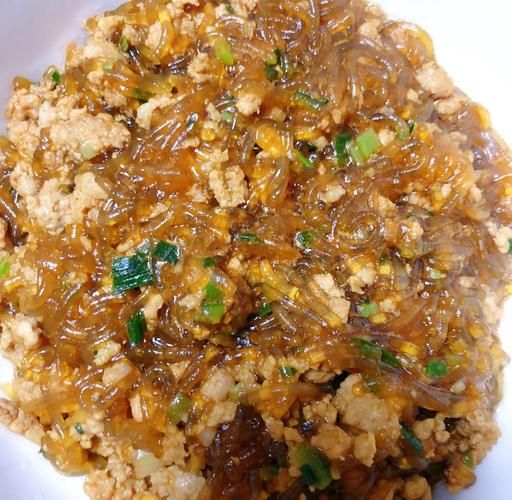 蚂蚁上树最正宗的家常做法_蚂蚁上树粉丝怎么不粘连-第2张图片-山城妙识