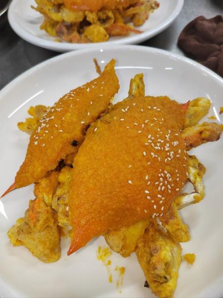 咸蛋黄炒蟹怎么做_咸蛋黄炒蟹用什么蟹最好-第2张图片-山城妙识